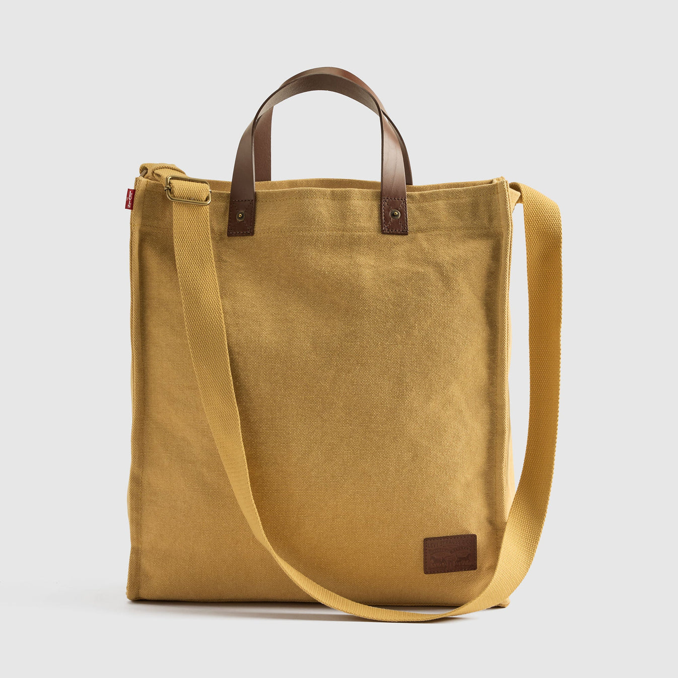 Levi's® Men's Heritage Tote Bag - Yellow | Levi's MY