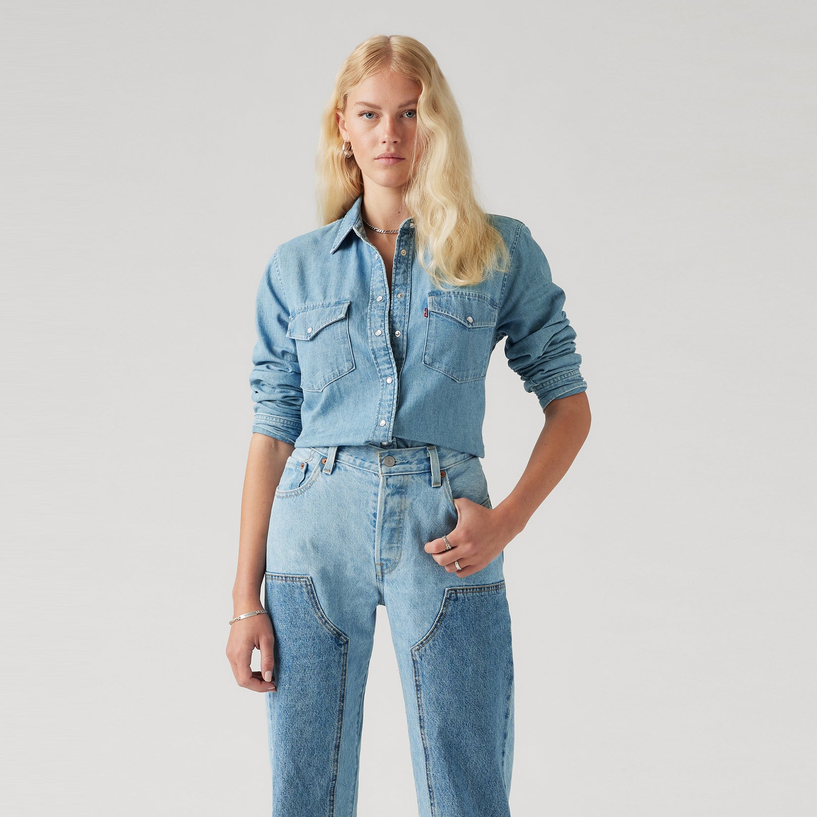 Levi's® Women's Iconic Western Shirt - Light Indigo | Levi's MY